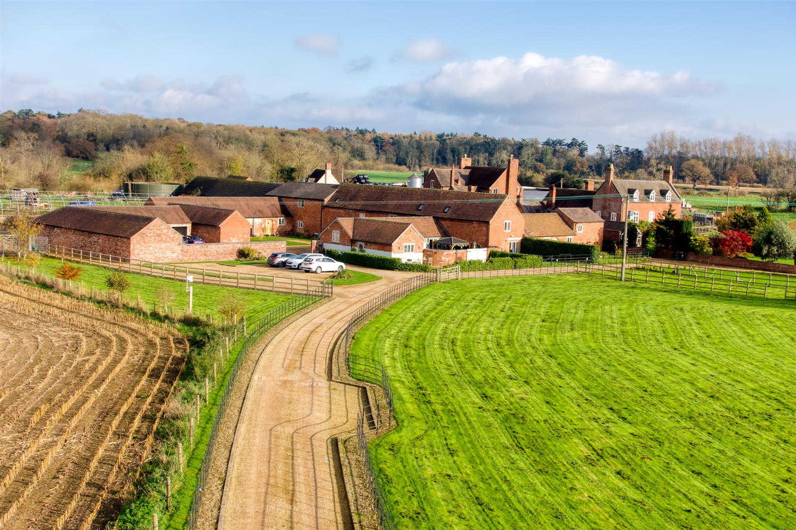 The Long Barn, 2, Homestead Barns, Atcham, SY5 6QP | Estate Agents ...